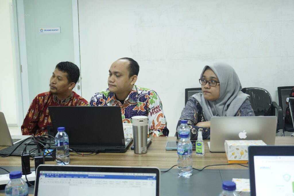 Benchmarking Excellence: Universitas Siber Muhammadiyah Gali Best ...